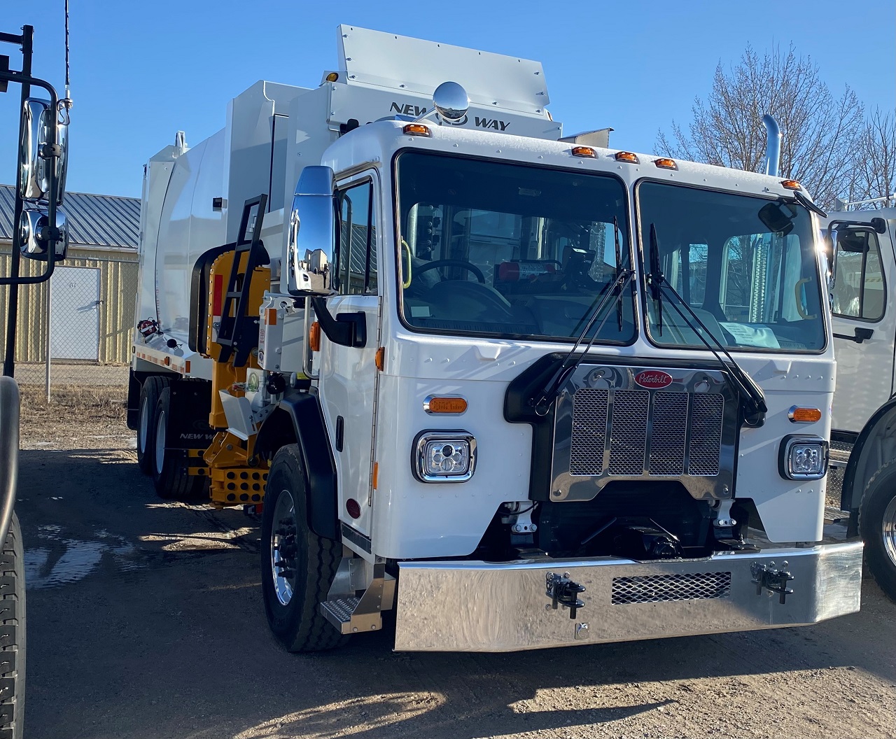 NEW 2025 Peterbilt 520 | Olympic Sales, Inc.